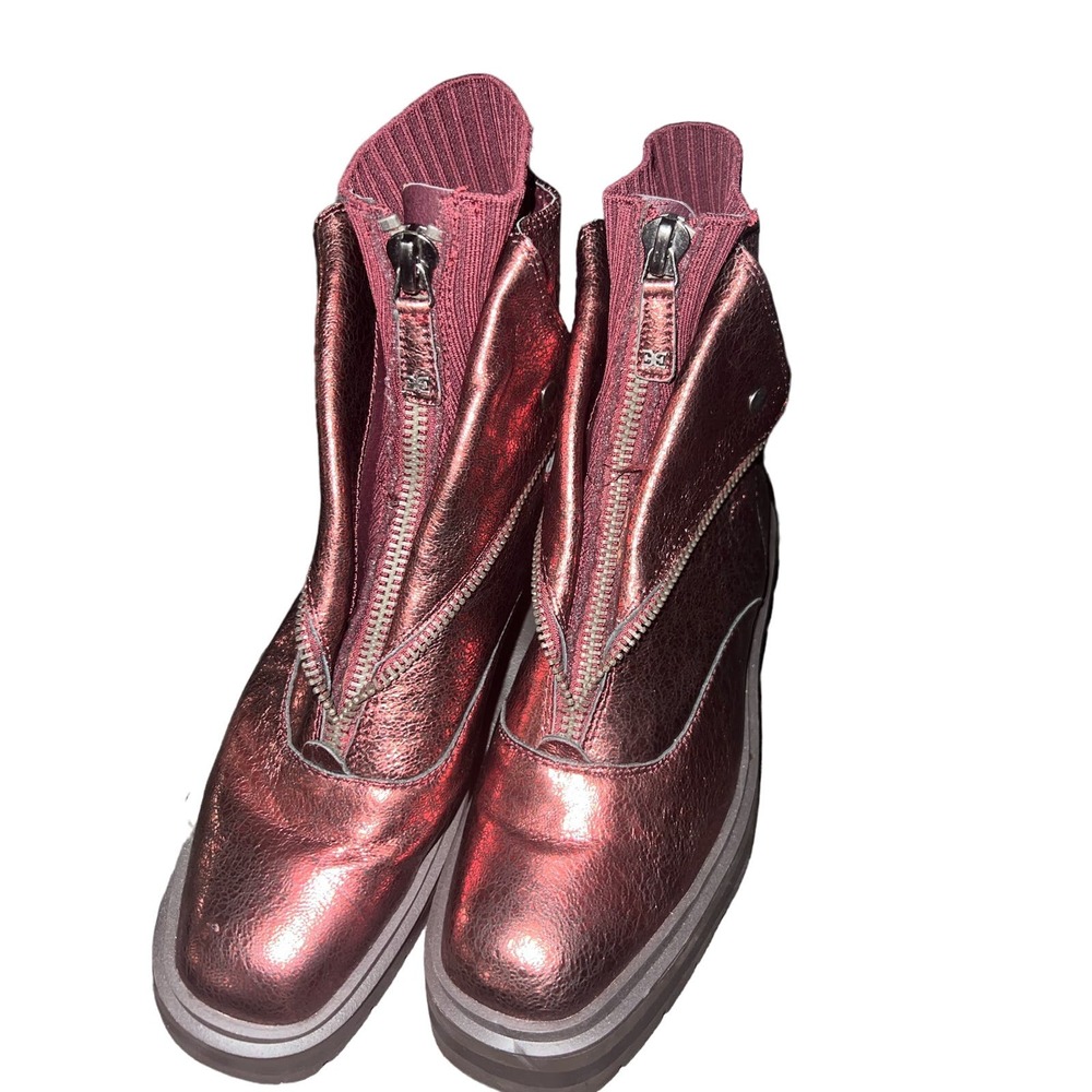 Sam Edelman Linds Chelsea Boot *Bordeaux Distressed S… - Gem